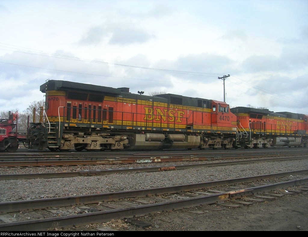 BNSF 4470